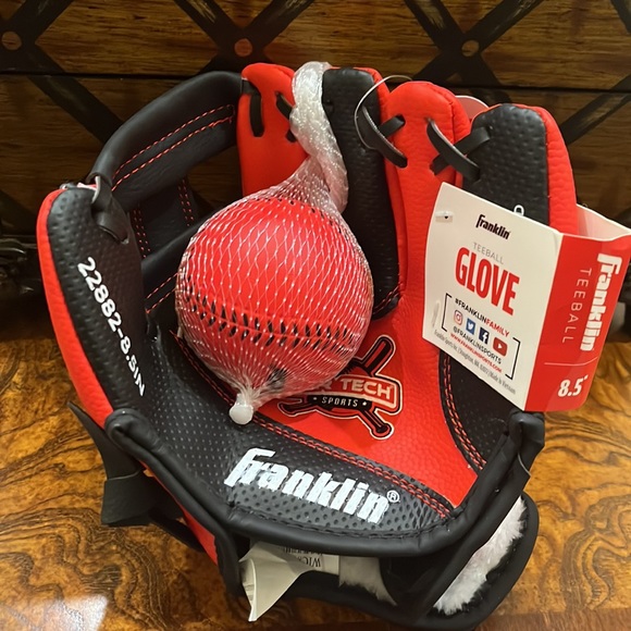 Franklin | Toys | Franklin Teeball Baseball Glove | Poshmark